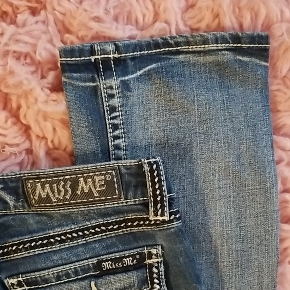 Miss Me | Jeans | Miss Me M Series Distressed Easy Boot Size 27 | Poshmark